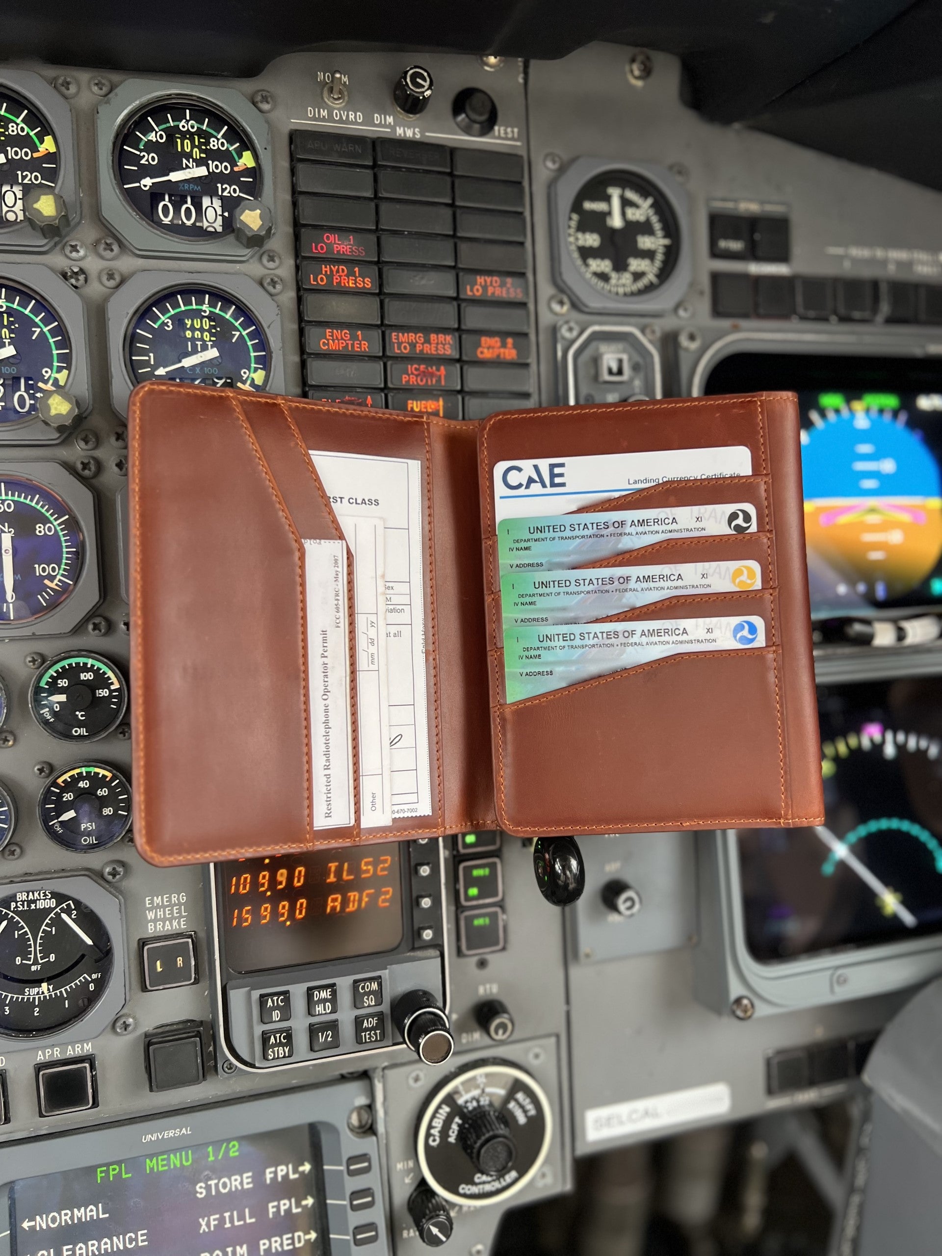 AviWallet